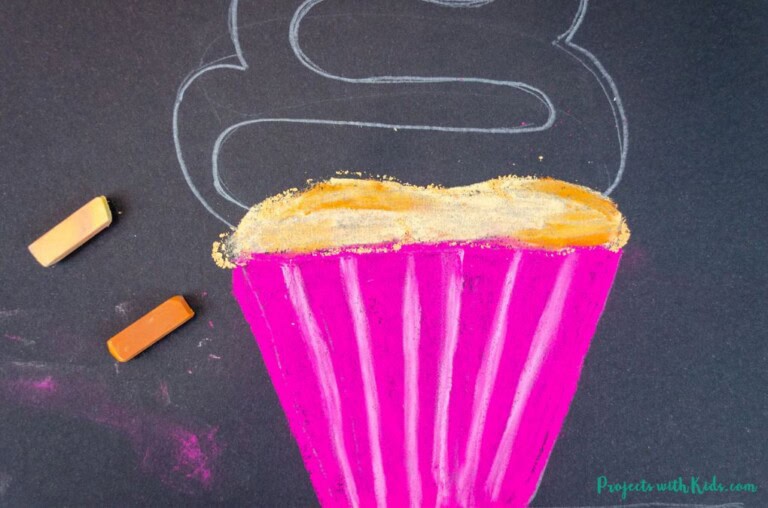 Colorful Chalk Pastel Cupcake Art Project - Projects with Kids
