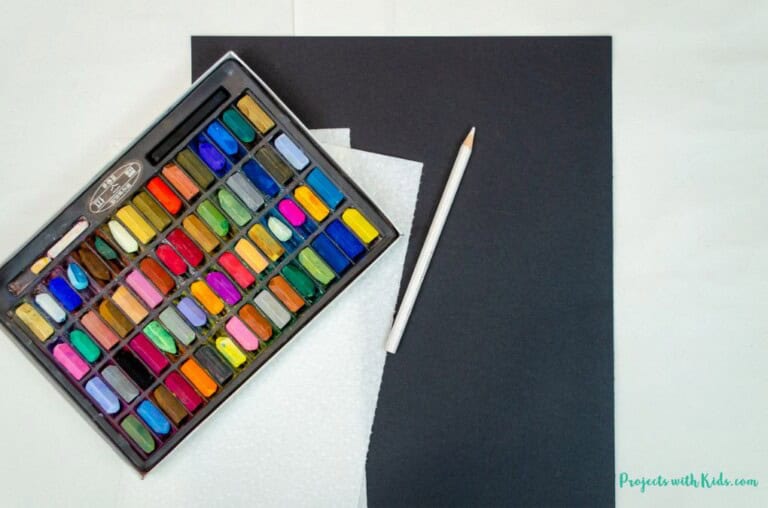 Colorful Chalk Pastel Cupcake Art Project - Projects with Kids